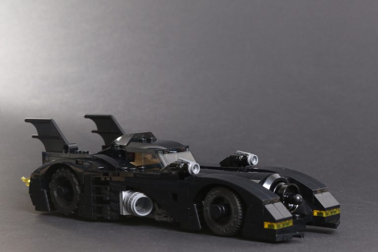 LEGO Batman 40433 1989 Batmobile – Limited Edition review