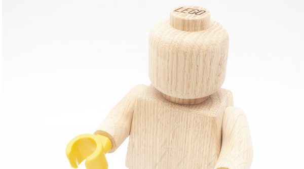 LEGO Originals 853967 Wooden Minifigure review