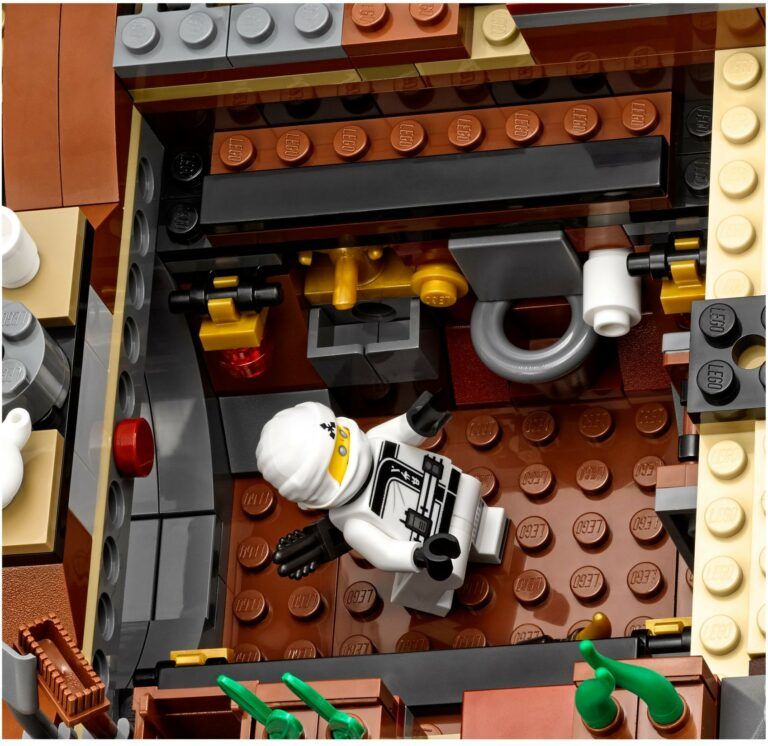 Comparing every LEGO NINJAGO Destiny’s Bounty set