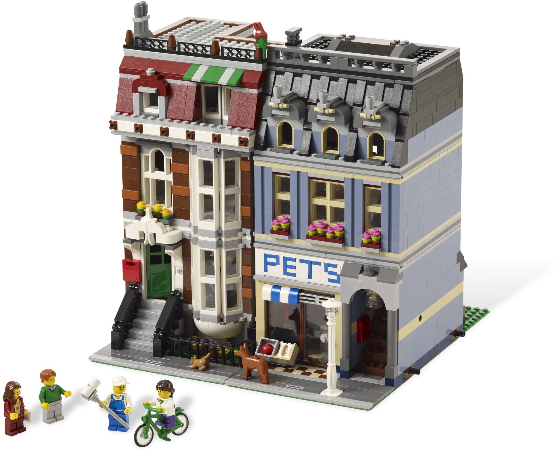 The next LEGO modular building is rumoured to be residential