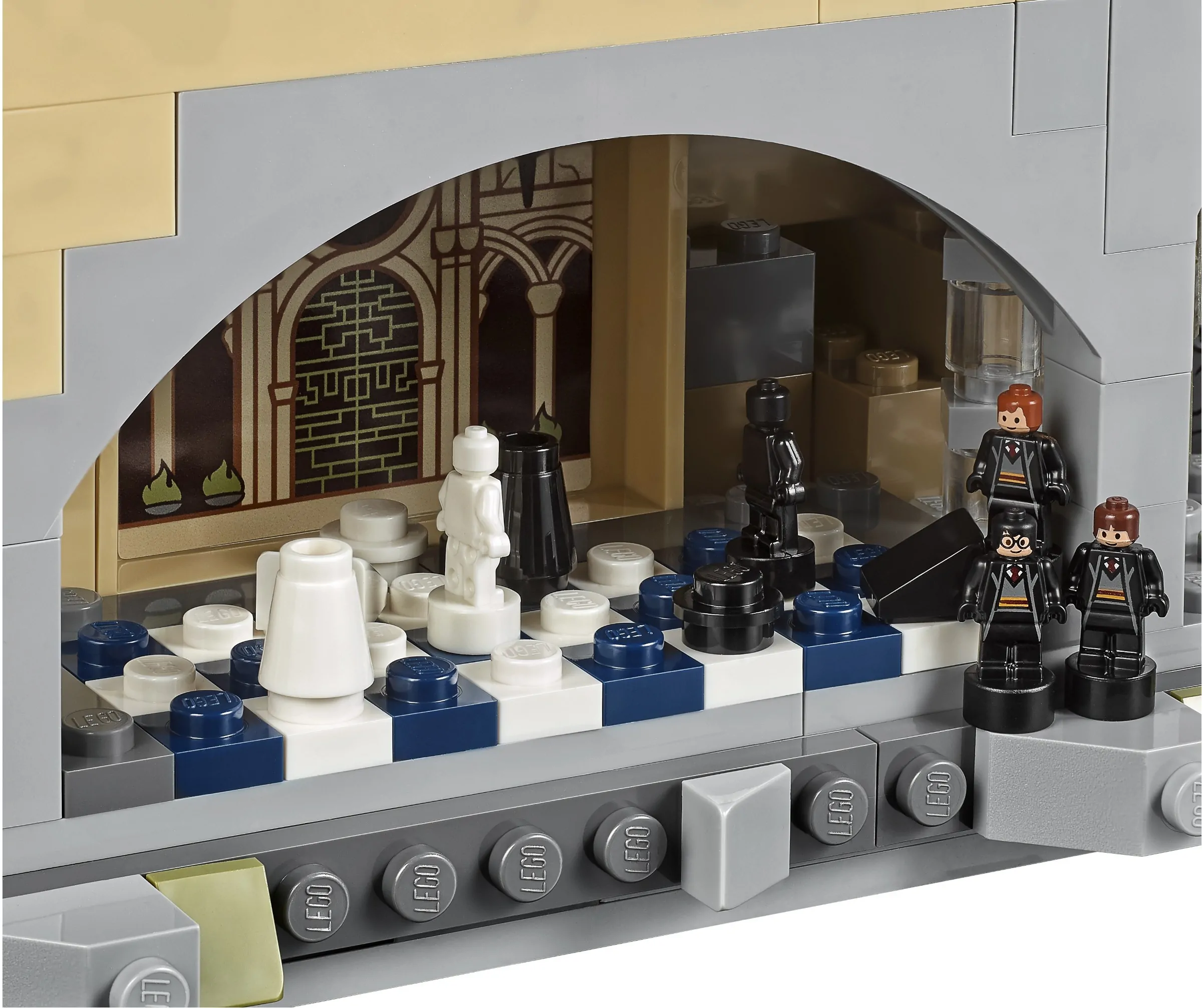 Comparing the microscale LEGO Harry Potter Hogwarts Castles
