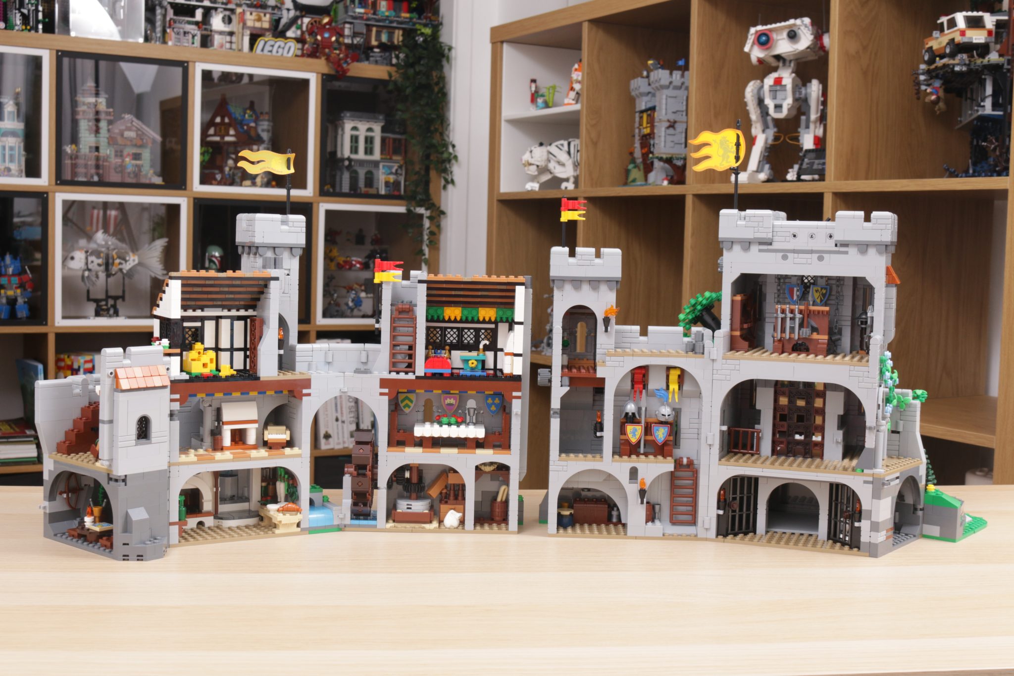 LEGO ICONS 10305 Lion Knights’ Castle review and gallery