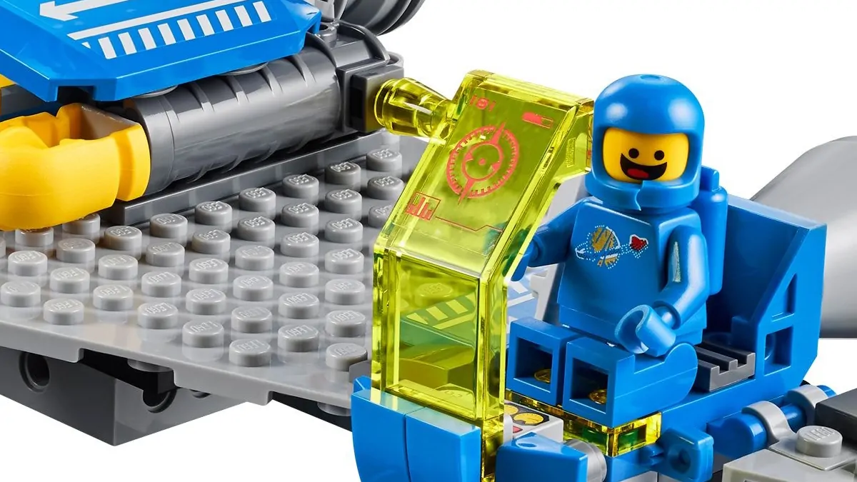 LEGO 10497 Galaxy Explorer has some odd design influences