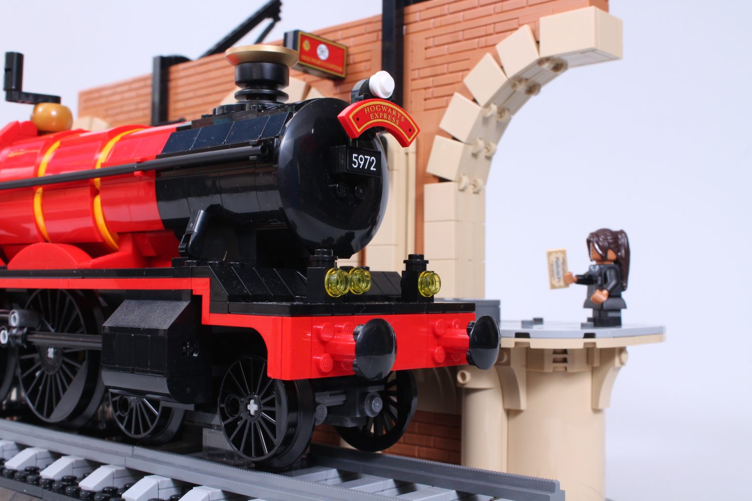 LEGO Harry Potter 76405 Hogwarts Express review and verdict