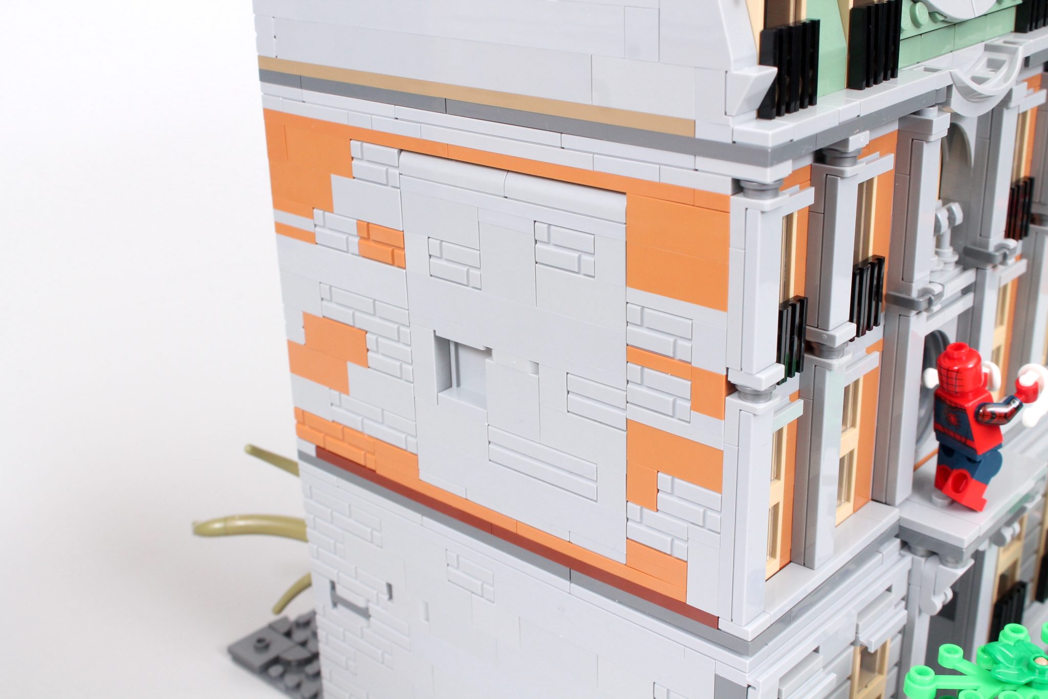 LEGO Marvel 76218 Sanctum Sanctorum with modular buildings