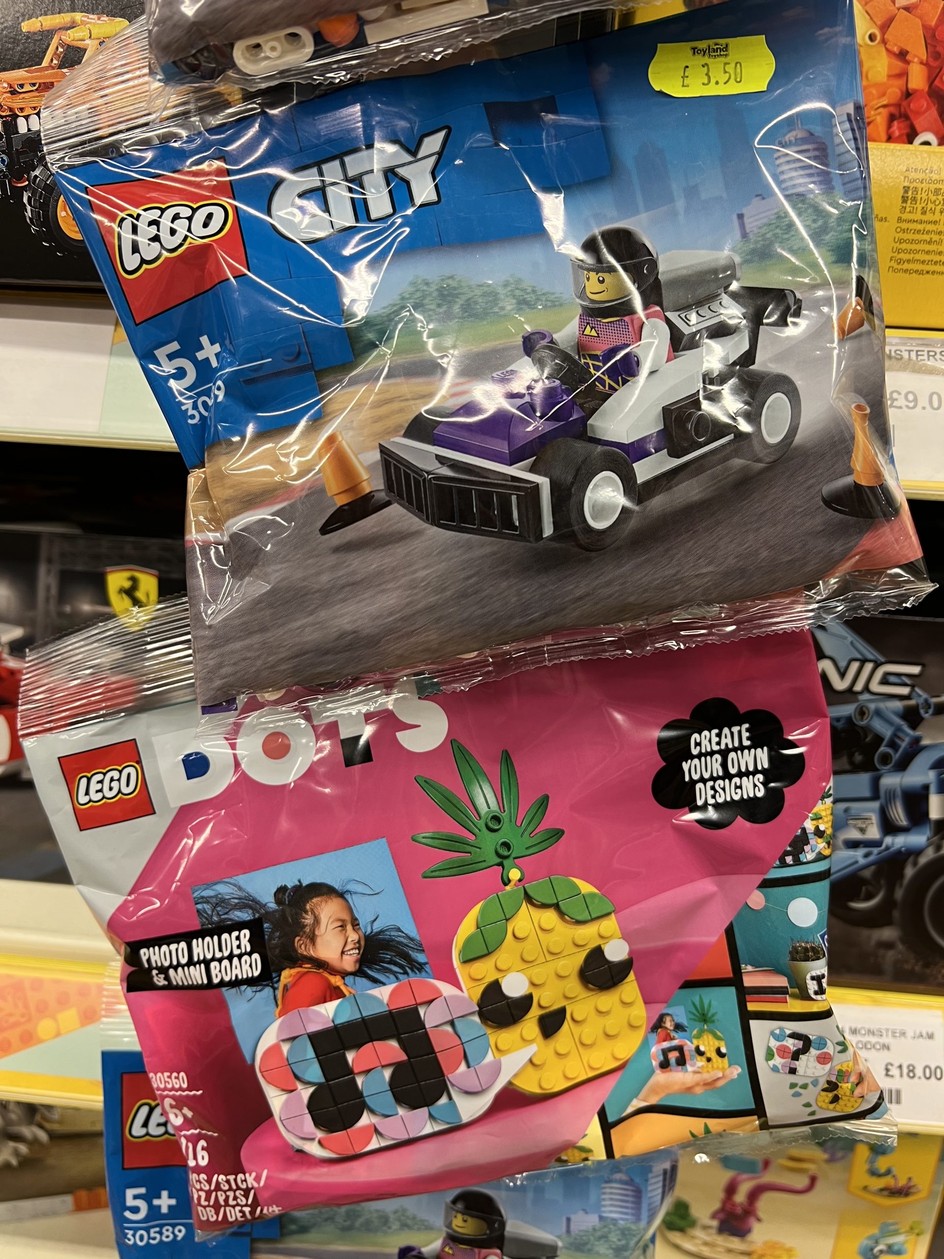 LEGO VIP and GWP polybags begin to appear at other retailers