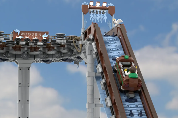 LEGO log flume splashes into Ideas second 2022 review