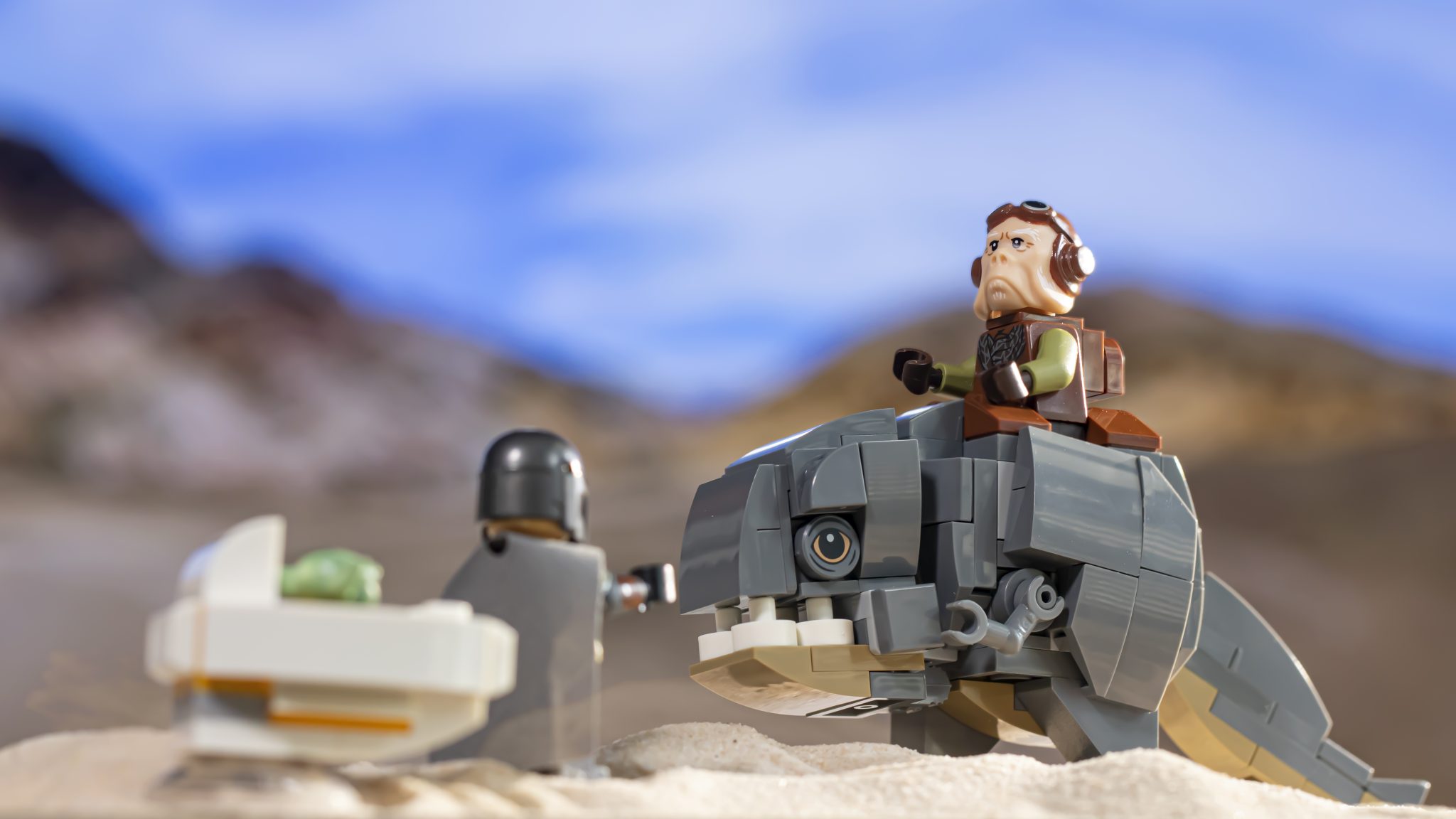 LEGO Star Wars 75331 The Razor Crest review and gallery