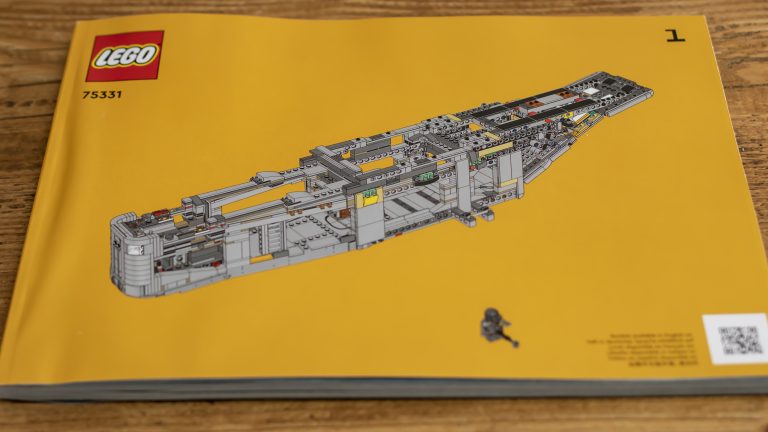 LEGO Star Wars 75331 The Razor Crest review and gallery