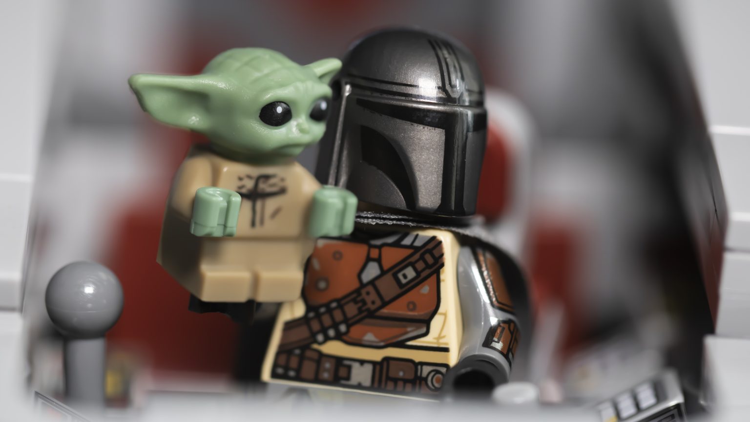 LEGO Star Wars 75331 The Razor Crest review and gallery