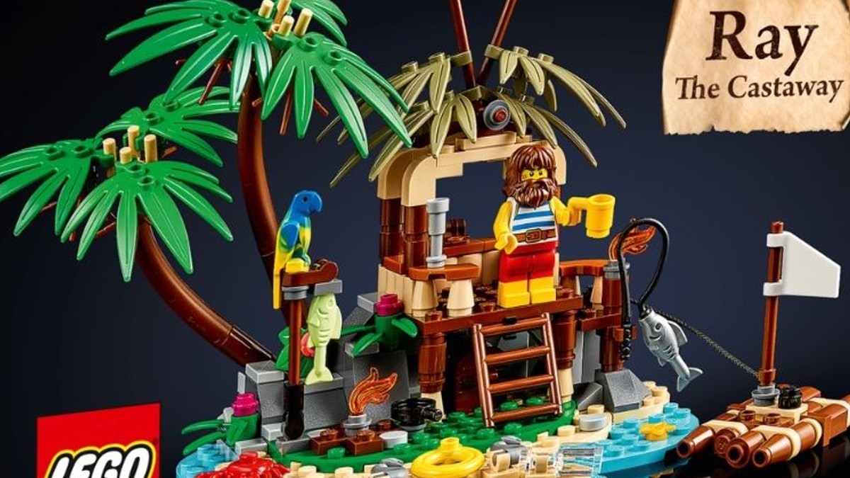 LEGO Ideas 40566 Ray the Castaway is strikingly similar to original project