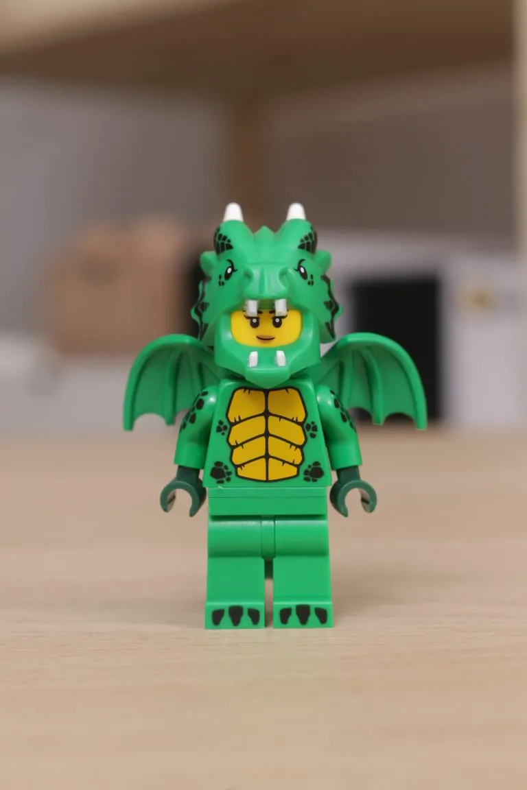 LEGO Minifigures 71034 Series 23 full review and gallery