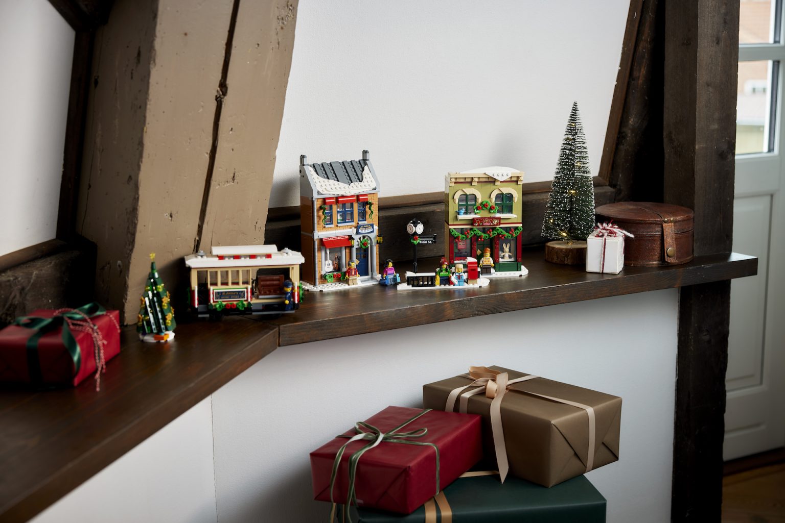 LEGO Winter Village 10308 Holiday Main Street revealed