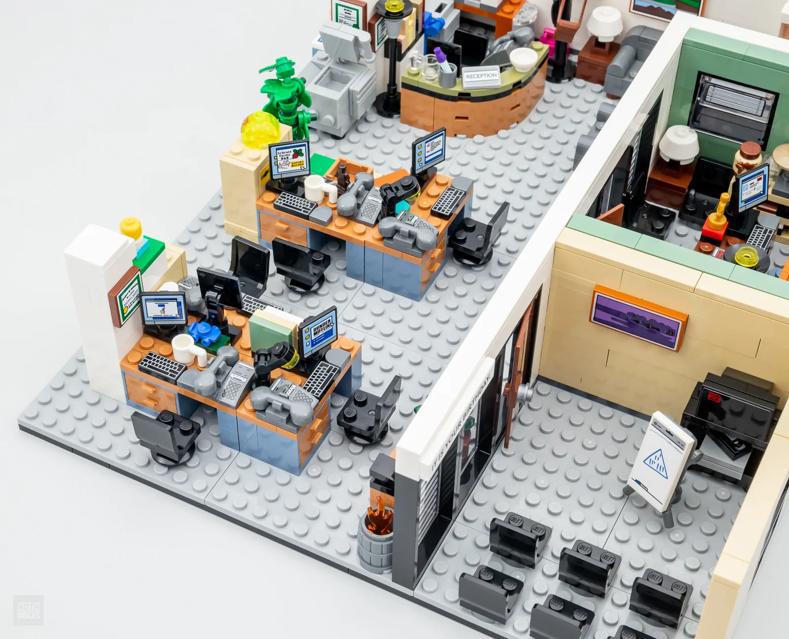 LEGO Ideas 21336 The Office is made for the fans, and that’s OK