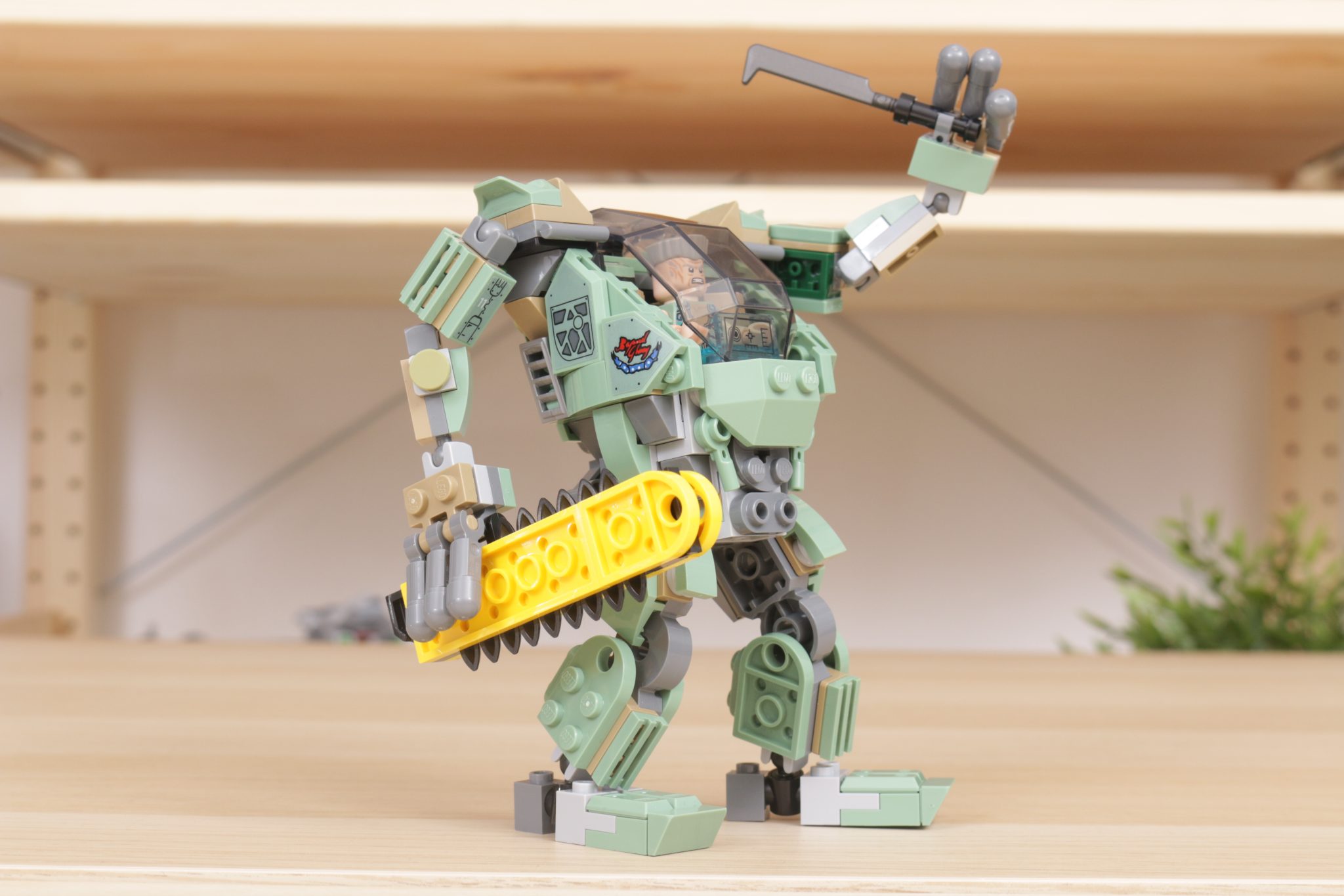 The LEGO Avatar 75571 AMP Suit needs longer arms – build