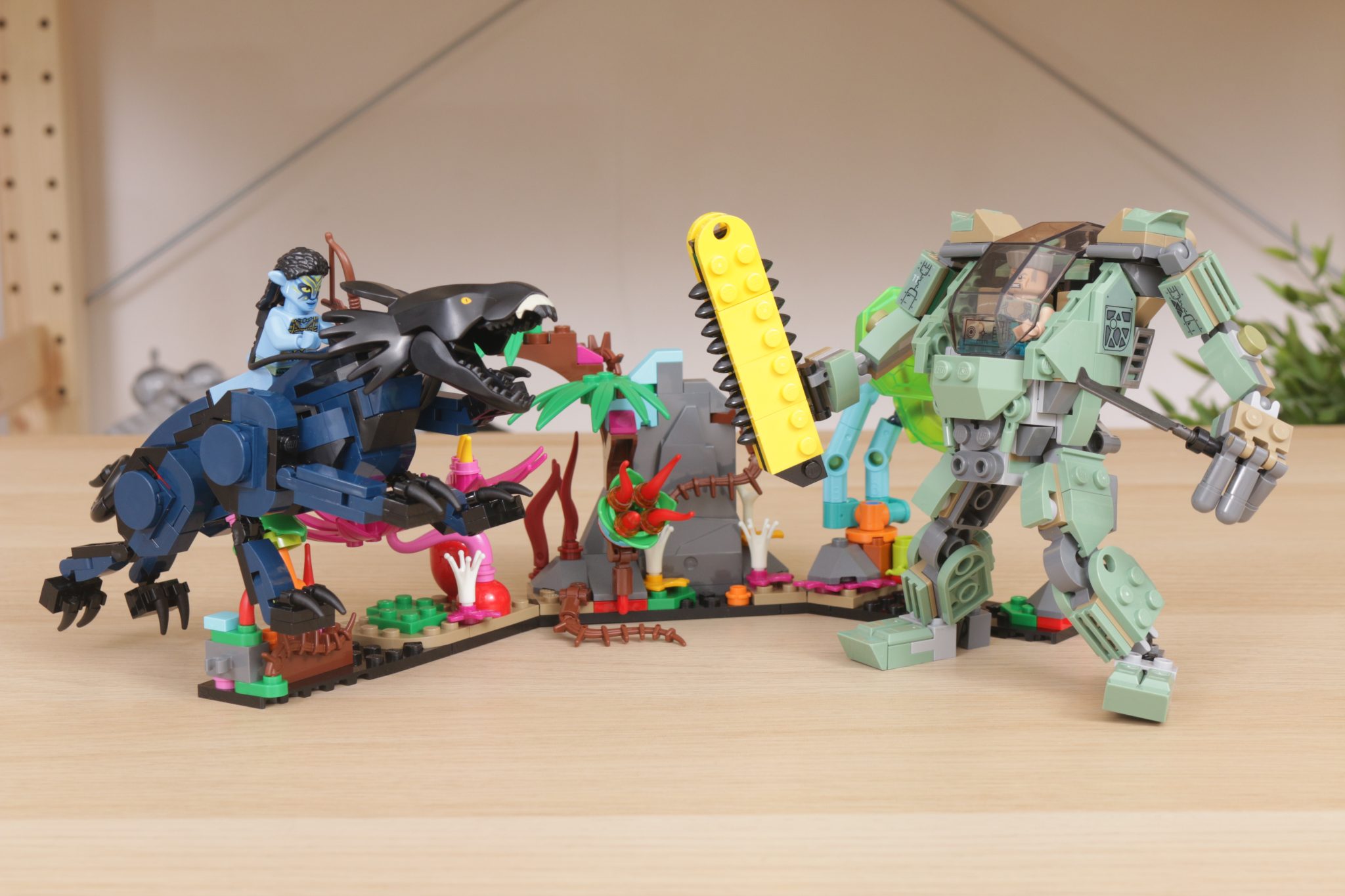 LEGO Avatar 75571 Neytiri & Thanator vs. AMP Suit Quaritch