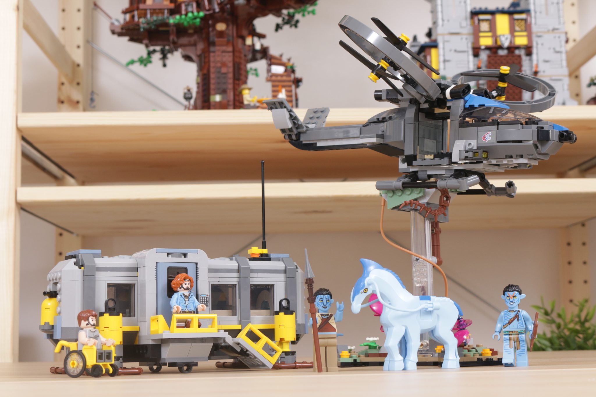 LEGO Avatar 75573 Floating Mountains: Site 26 & RDA Samson