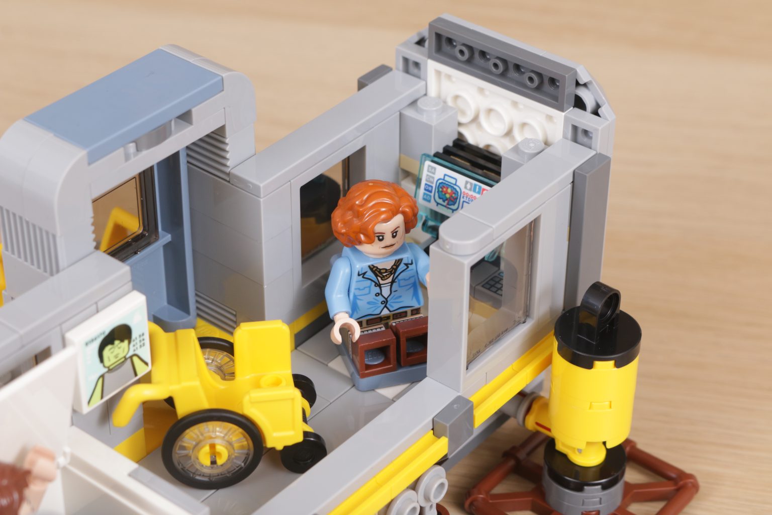 LEGO Avatar 75573 Floating Mountains: Site 26 & RDA Samson