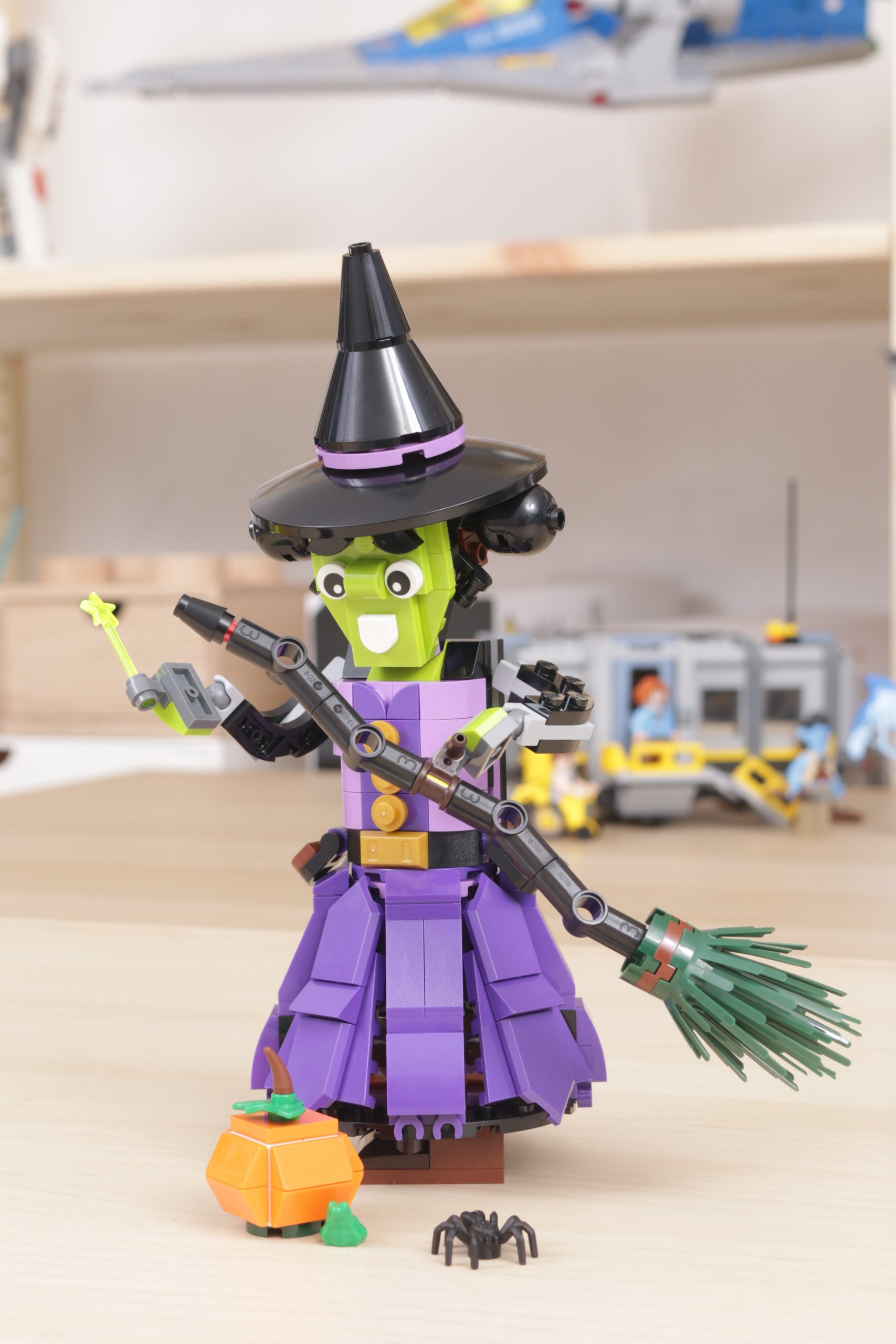 LEGO 40562 Mystic Witch GWP out now, with double VIP points