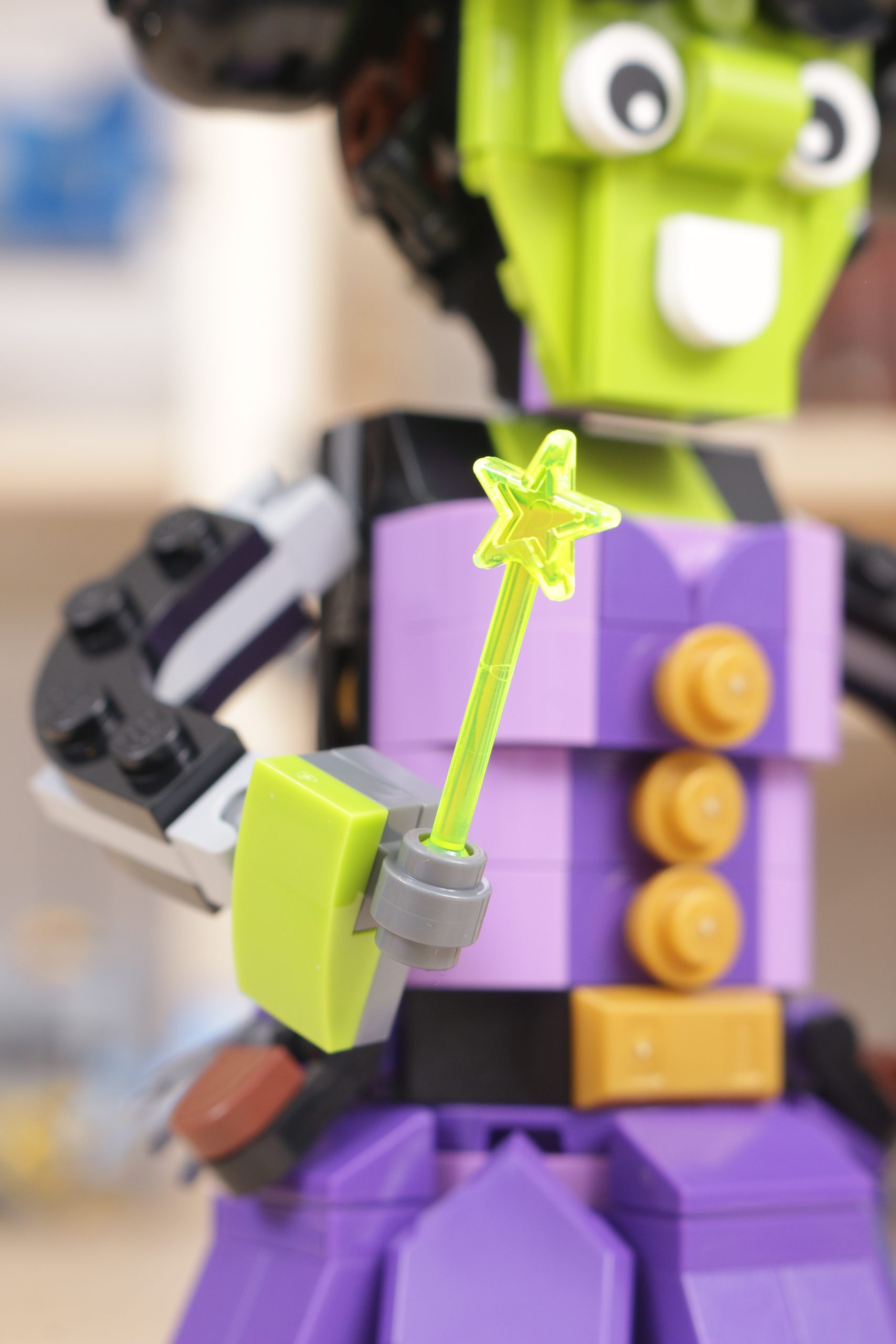 LEGO Creator 3-in-1 40562 Mystic Witch free gift review