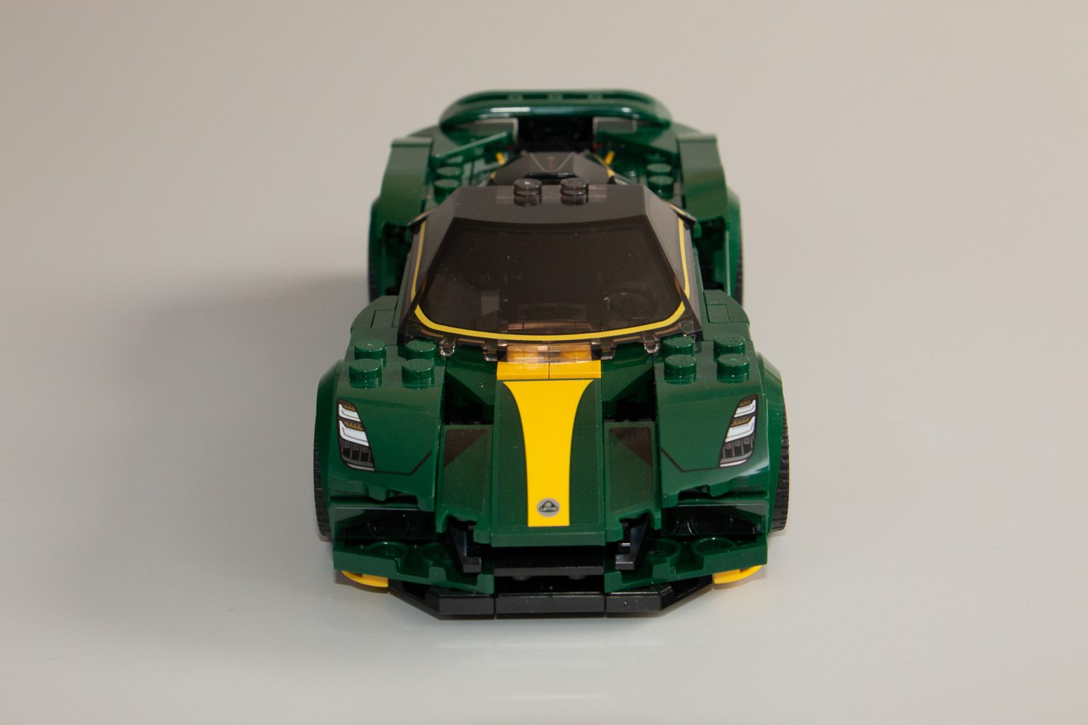 LEGO Speed Champions 76907 Lotus Evija review and gallery