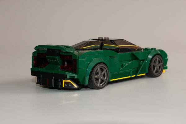 LEGO Speed Champions 76907 Lotus Evija review and gallery