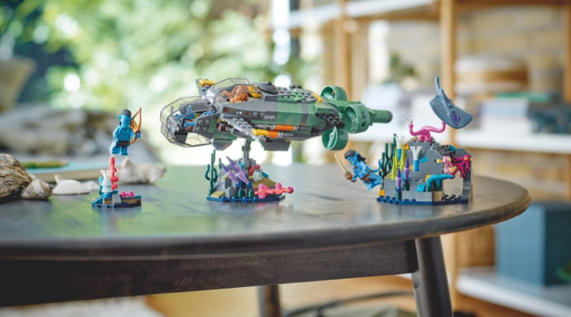 LEGO Avatar sets offer weapons for both play and display