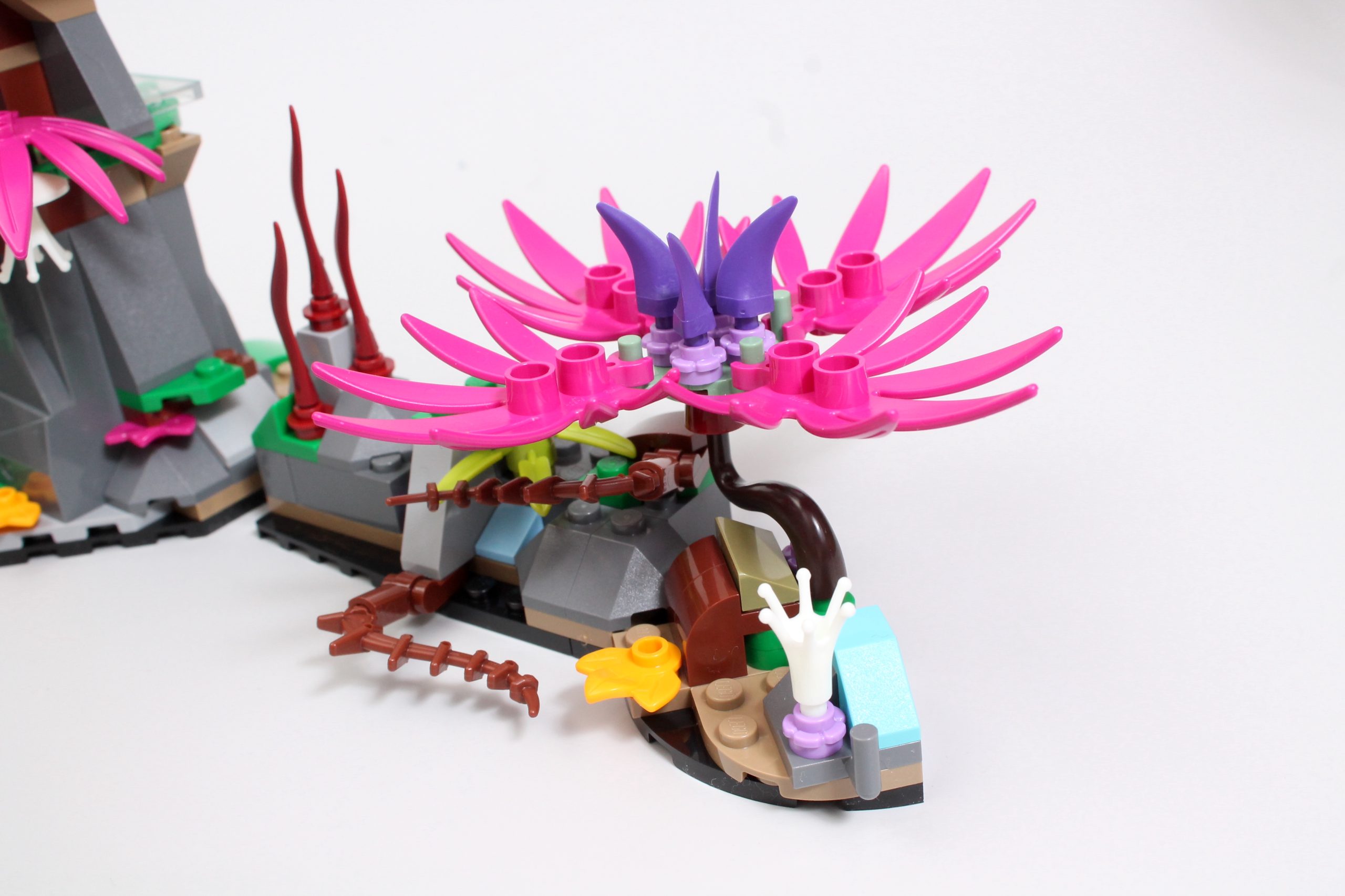 LEGO Avatar 75574 Toruk Makto & Tree of Souls review
