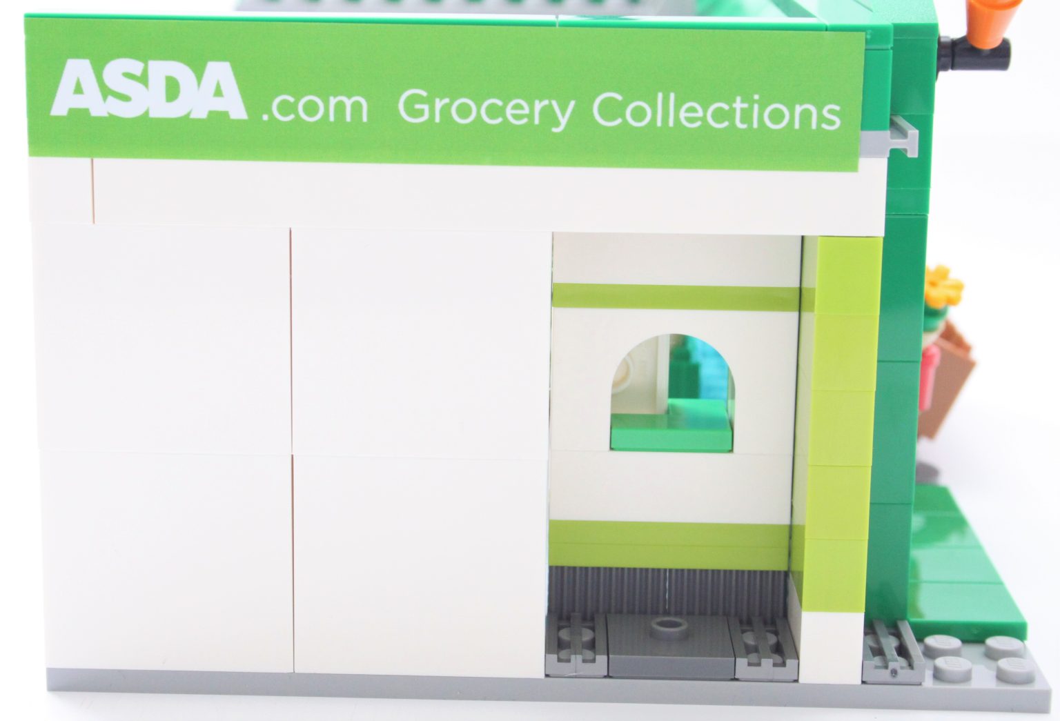 Every difference in LEGO 60347 Grocery Store ASDA edition