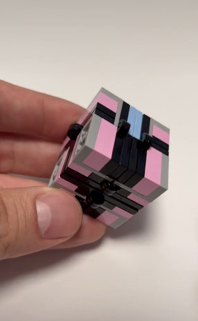 Build a LEGO infinity cube using this TikTok tutorial