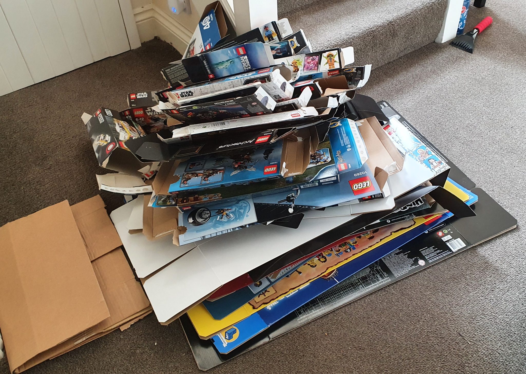 Why recycling my LEGO boxes has made me a happier person