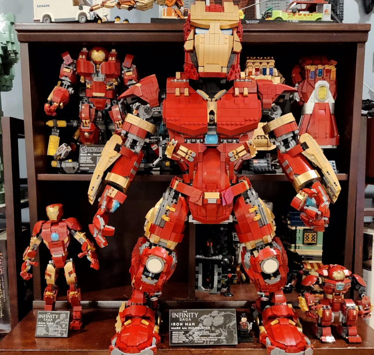 LEGO Marvel 76210 Hulkbuster’s proportions can be improved