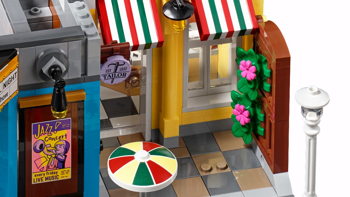 Three details we love in LEGO Icons 10312 Jazz Club