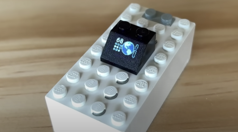 This LEGO brick got an upgrade with its very own OLED screen