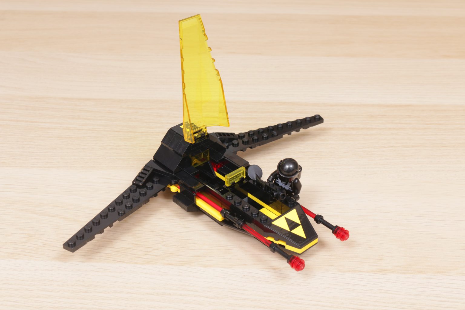 LEGO Space 40580 Blacktron Cruiser gift-with-purchase review