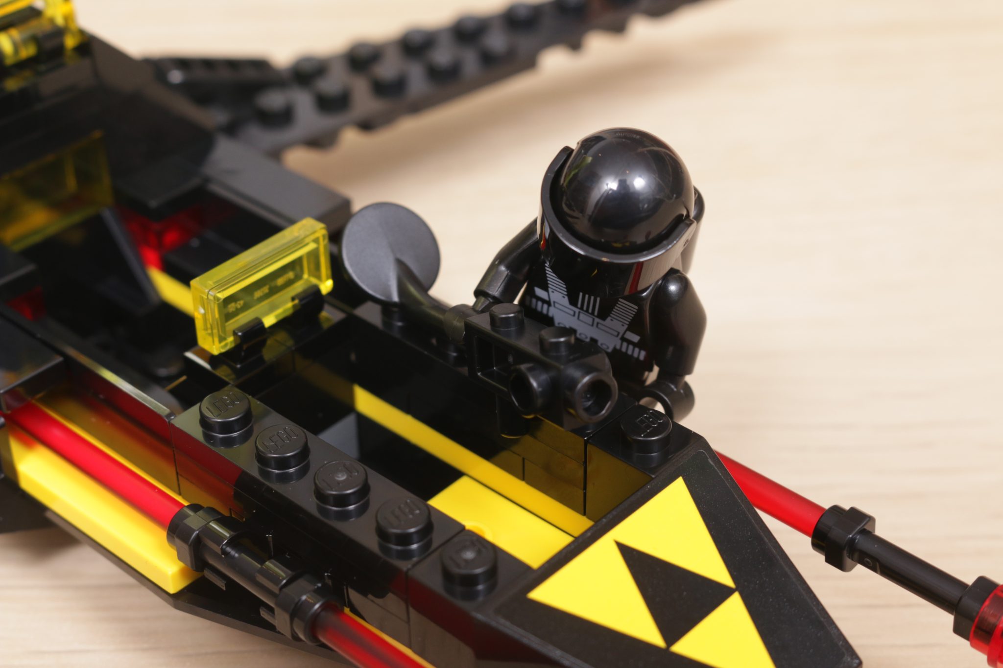 LEGO Space 40580 Blacktron Cruiser gift-with-purchase review