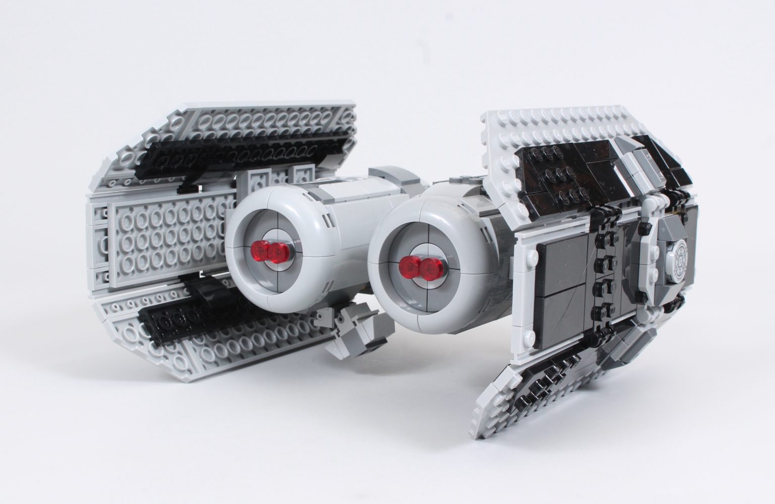 LEGO Star Wars 75347 TIE Bomber 2023 review and gallery