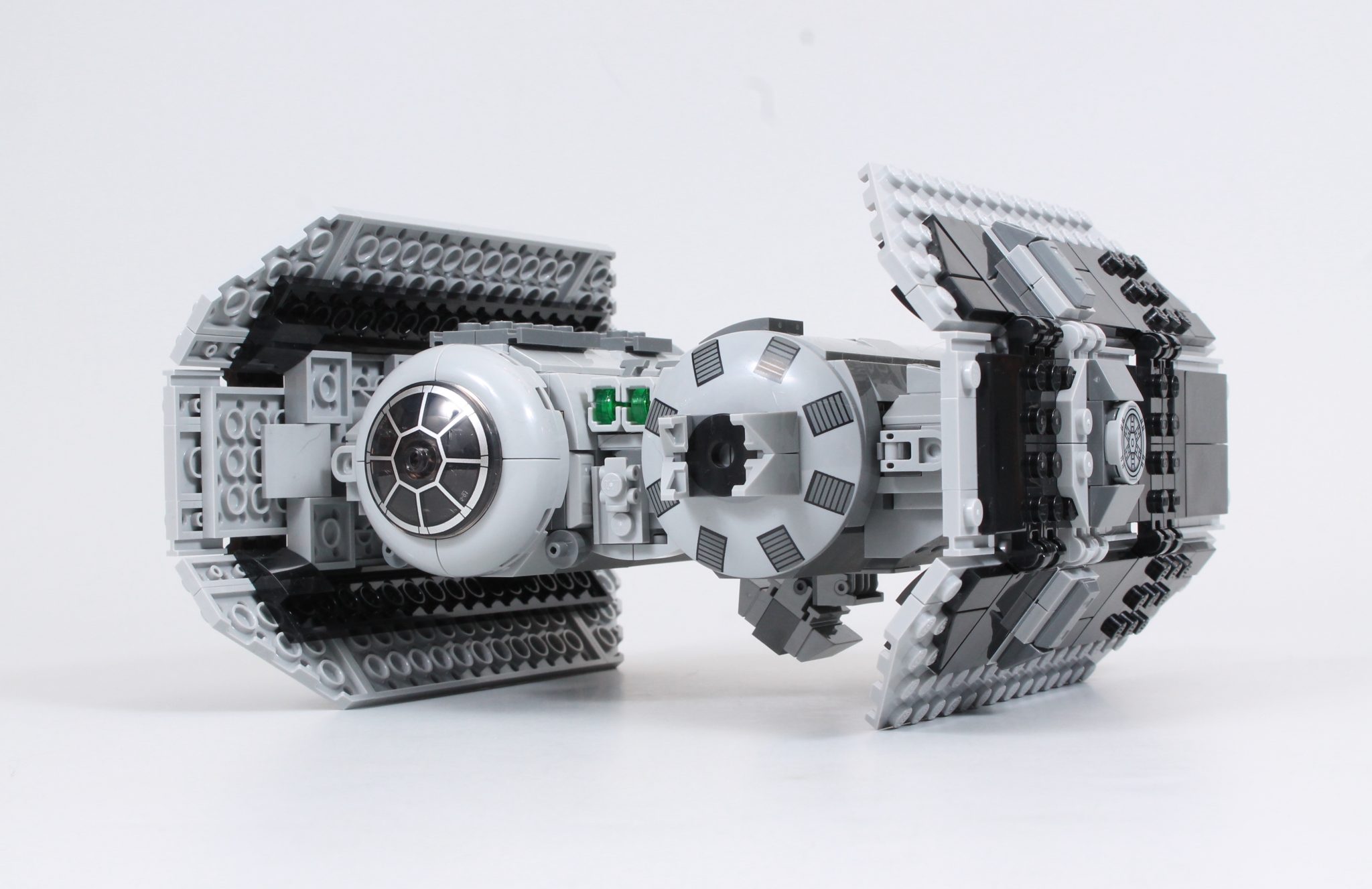 LEGO Star Wars 75347 TIE Bomber 2023 review and gallery