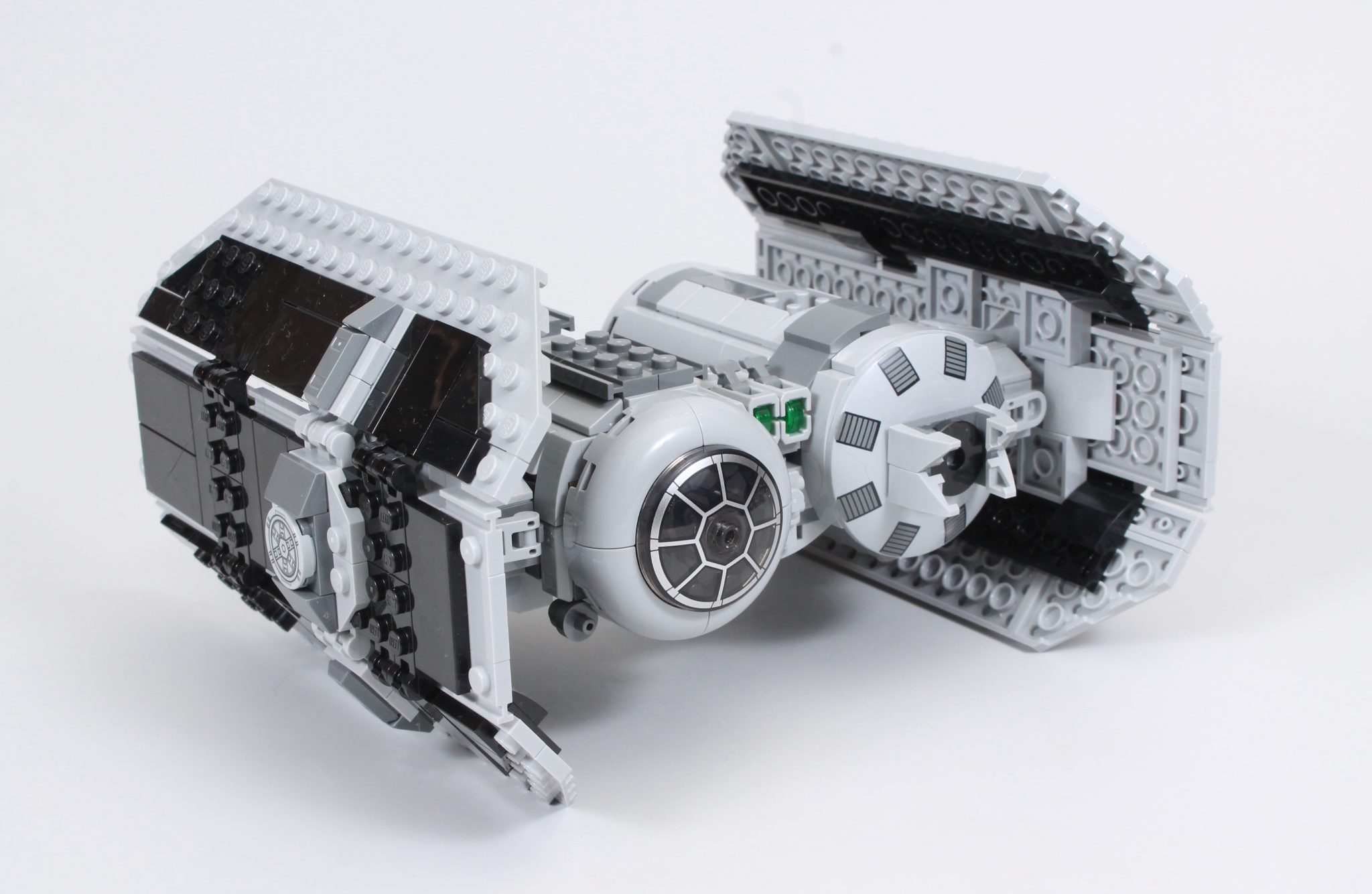 LEGO Star Wars 75347 TIE Bomber 2023 review and gallery