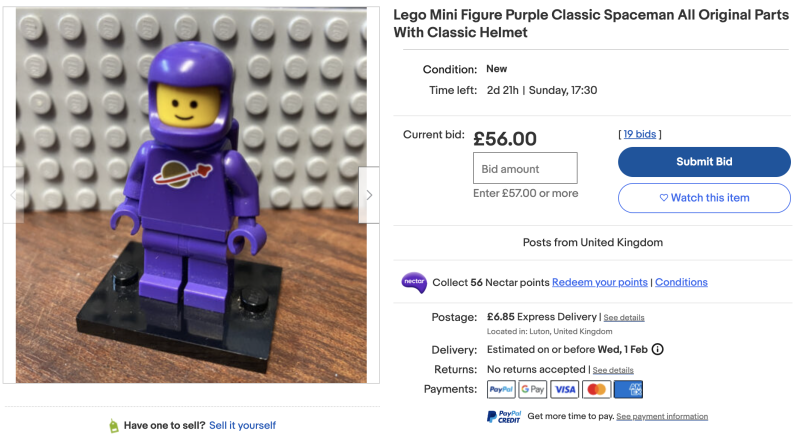 Having a purple LEGO Classic Space astronaut just got easier