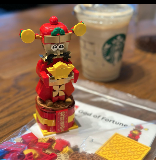 Limited-edition LEGO God of Fortune GWP set in Singapore
