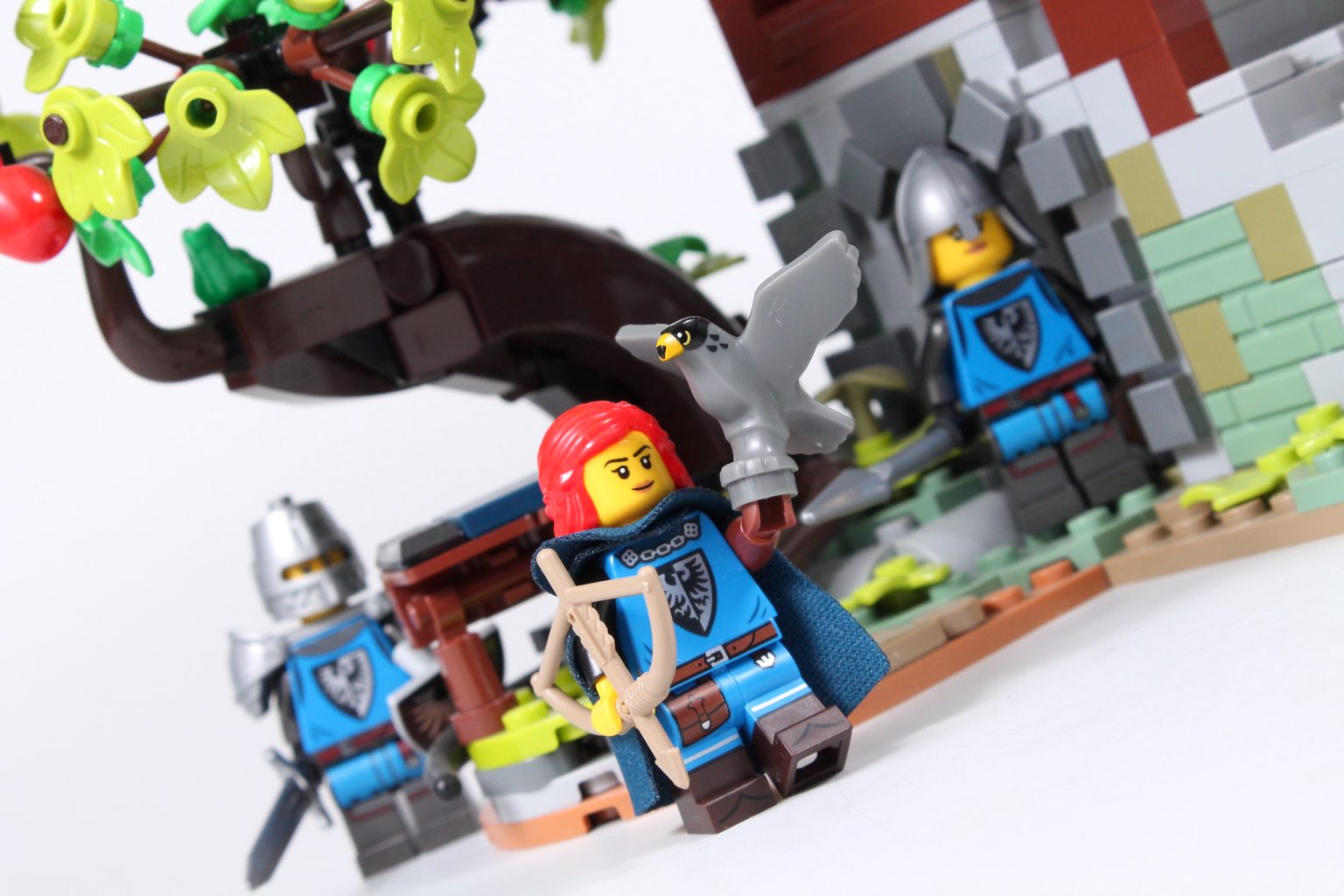New LEGO Falconer isn’t the army builder you’re looking for
