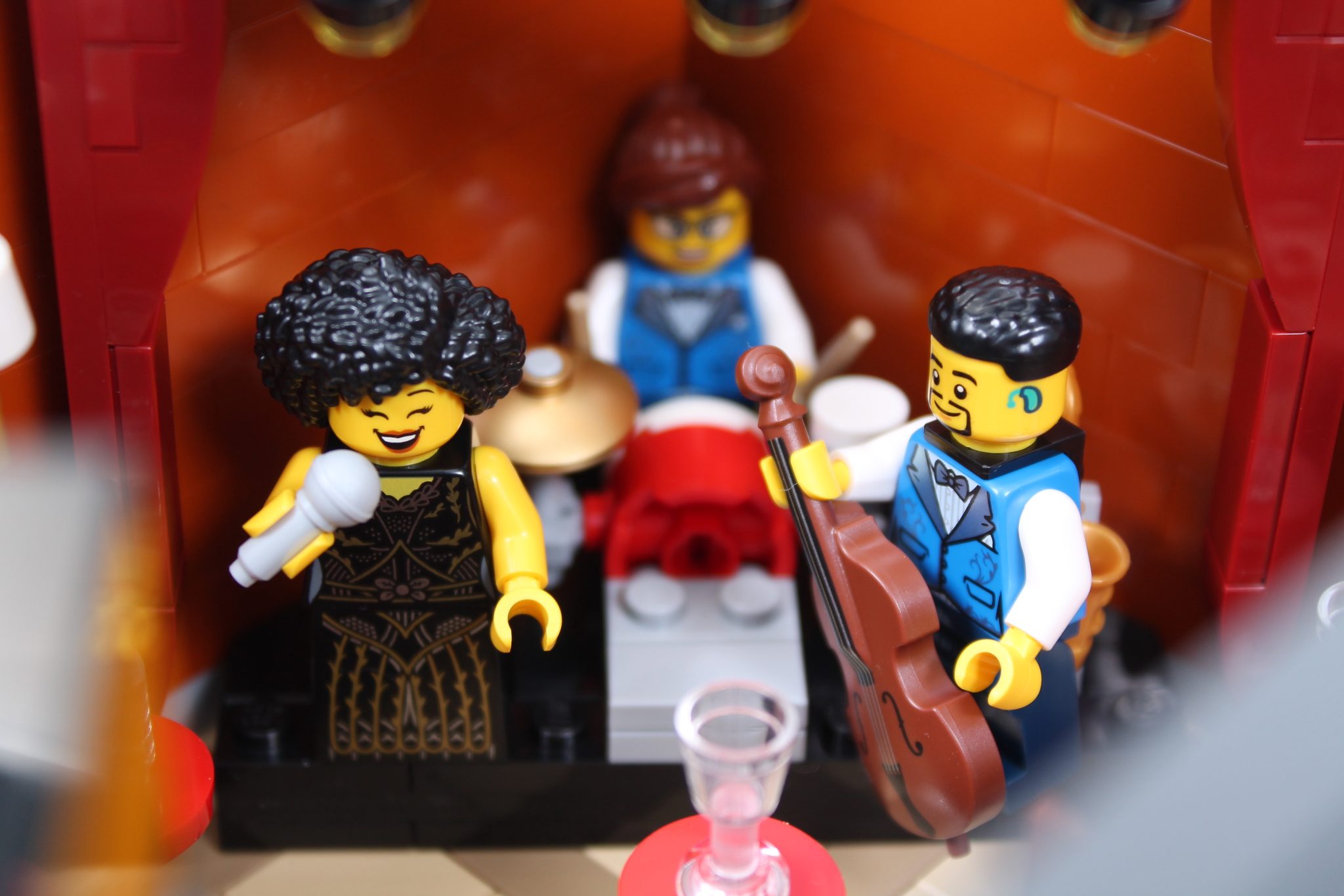 LEGO Icons 10312 Jazz Club modular building 2023 review