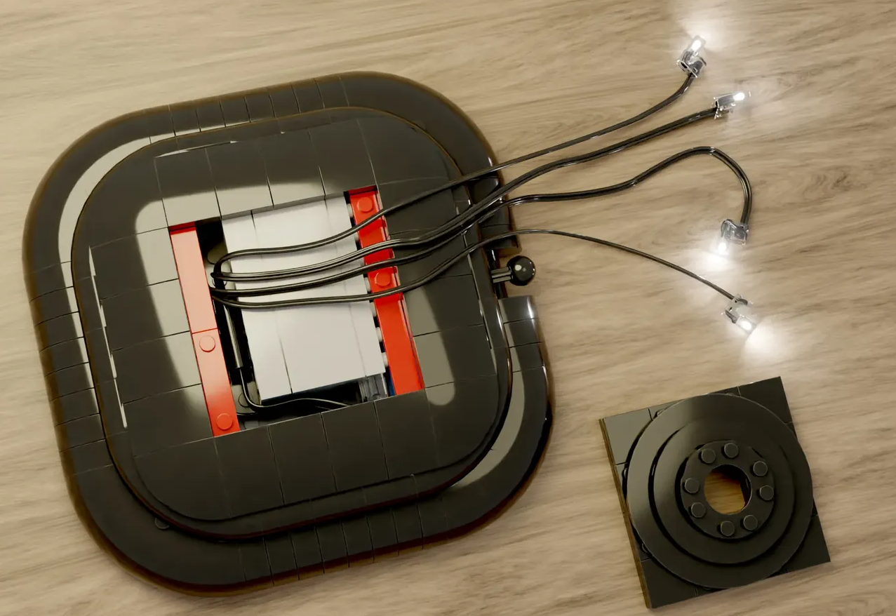 Working LED lamp shines on the first 2023 LEGO Ideas review