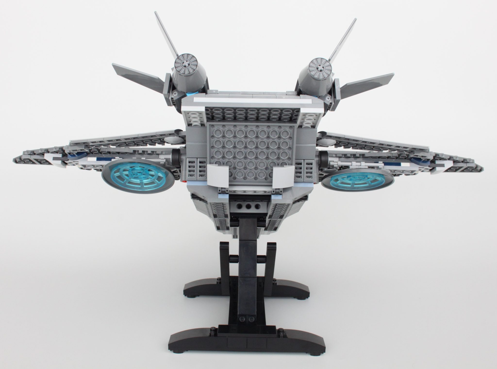 LEGO Marvel 76248 The Avengers Quinjet review