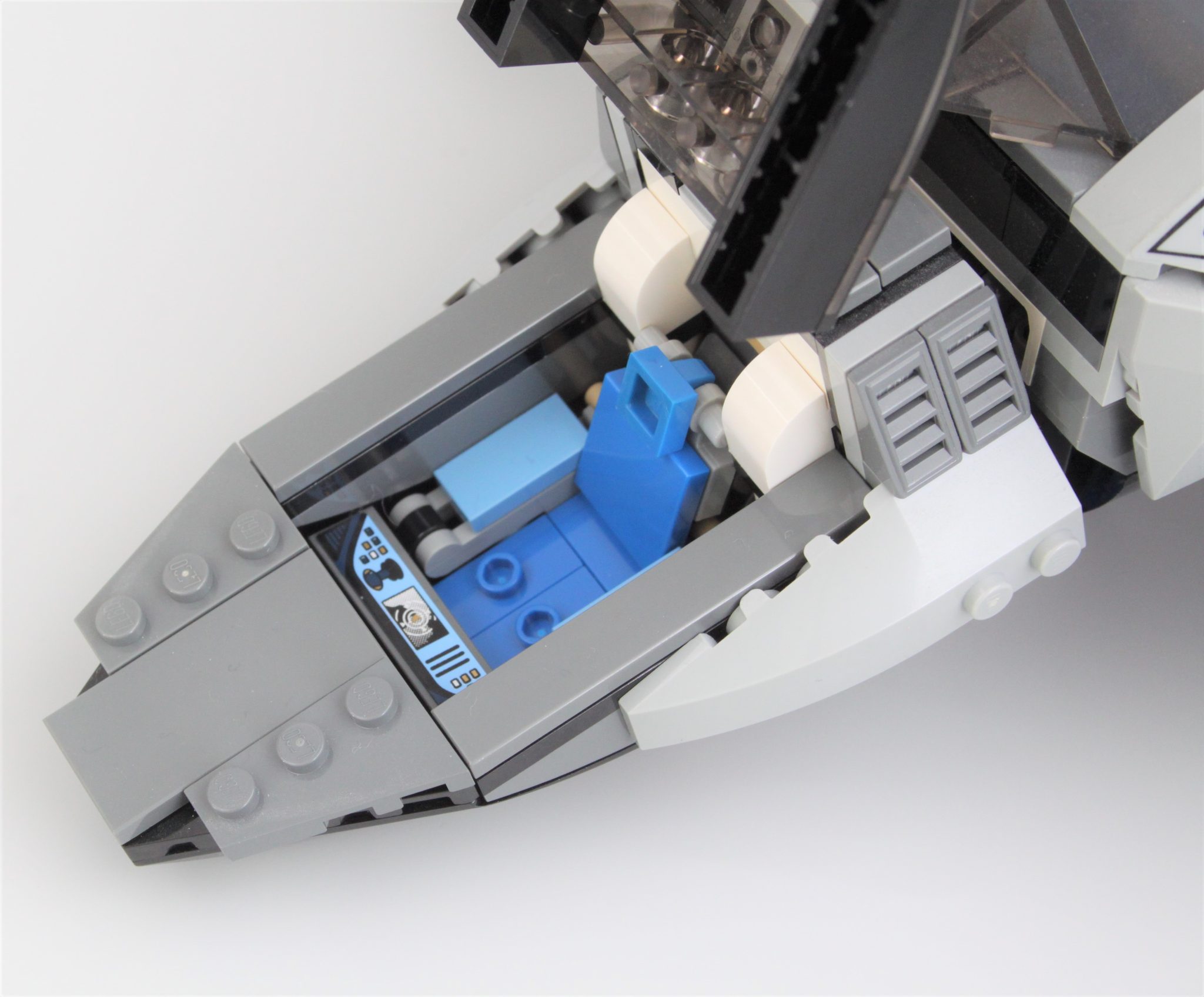 Comparing 10 years of LEGO Marvel Avengers Quinjet sets