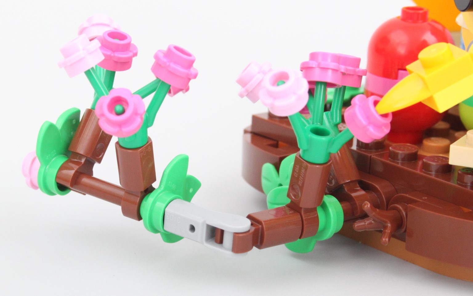 LEGO Seasonal 40639 Bird's Nest review