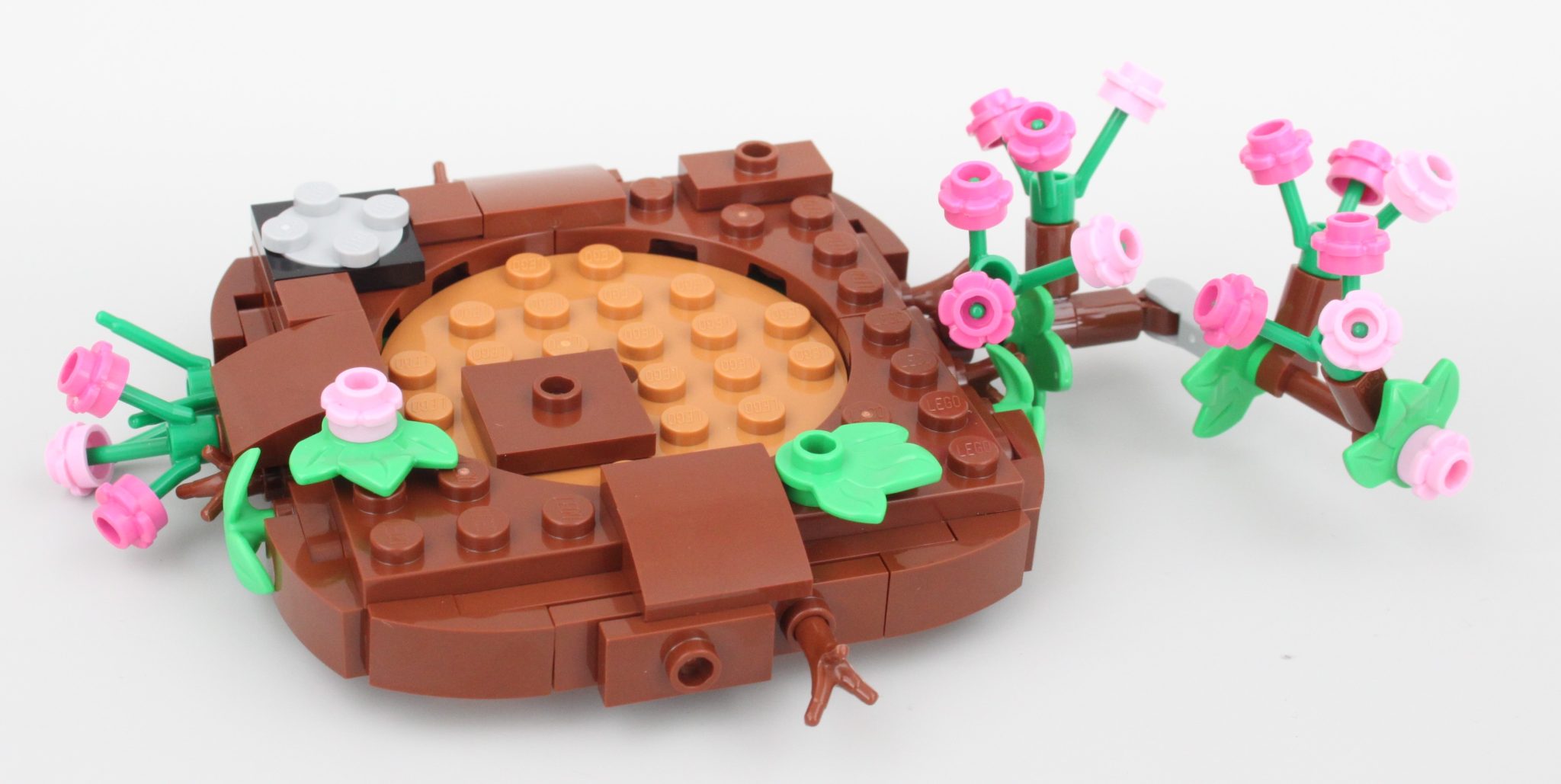 LEGO Seasonal 40639 Bird's Nest review