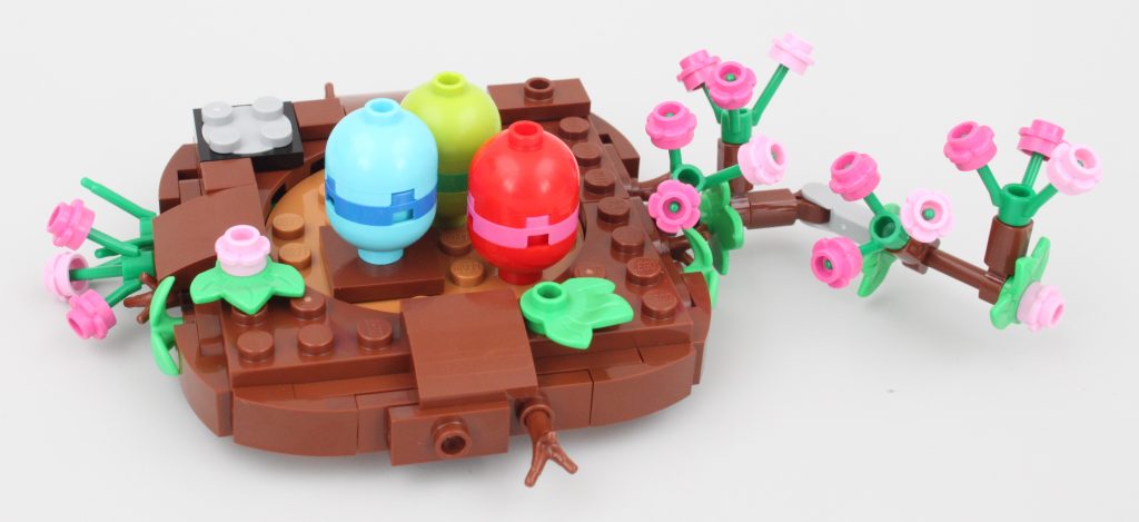 LEGO Seasonal 40639 Bird’s Nest is available now