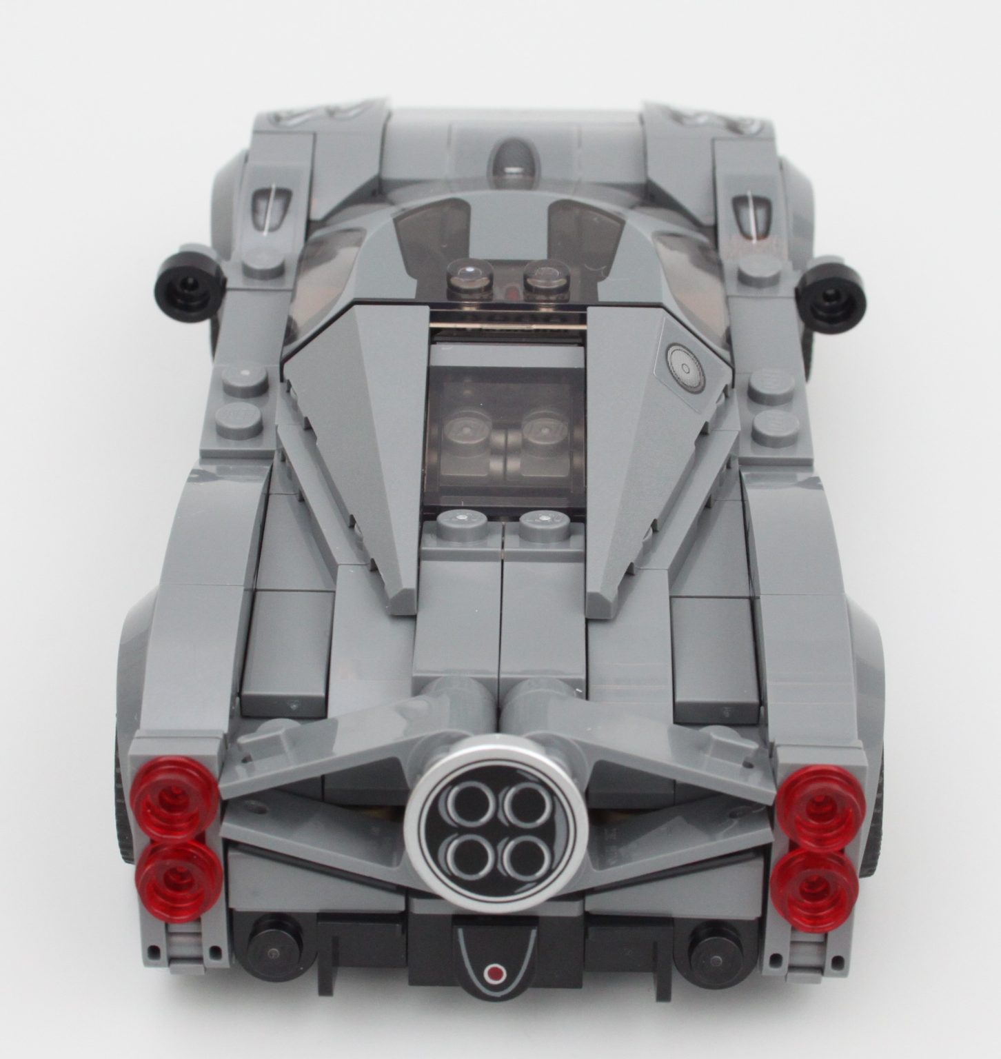 LEGO Speed Champions 76915 Pagani Utopia review